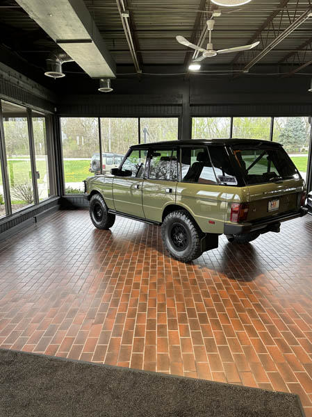 Highgate Motors Car Gallery in Barrington, IL